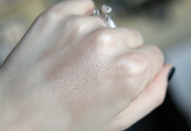 Bobbi Brown Beige Shimmer Brick Compact – THIRTEEN THOUGHTS