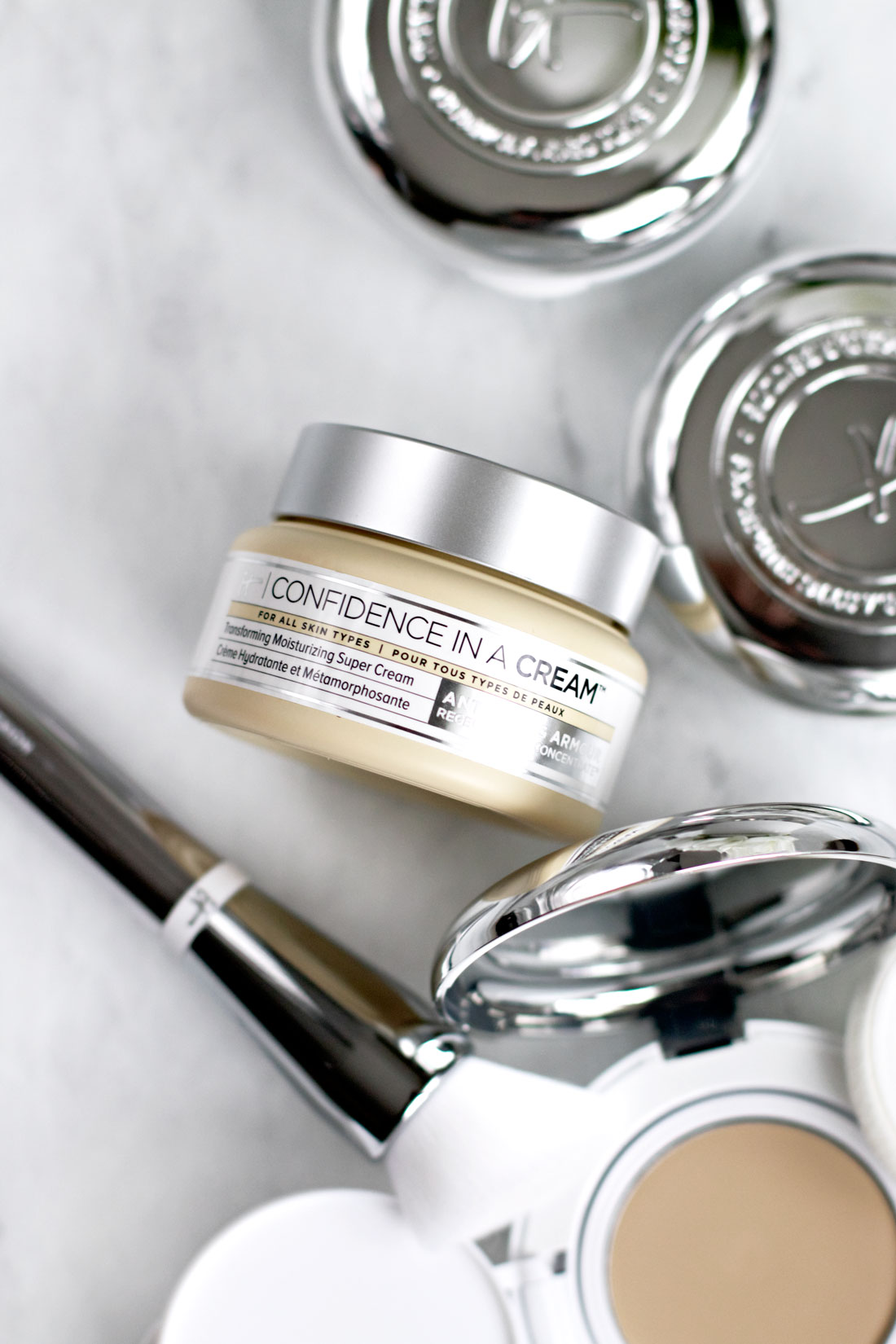 IT Cosmetics Confidence in a Compact - THIRTEEN THOUGHTS